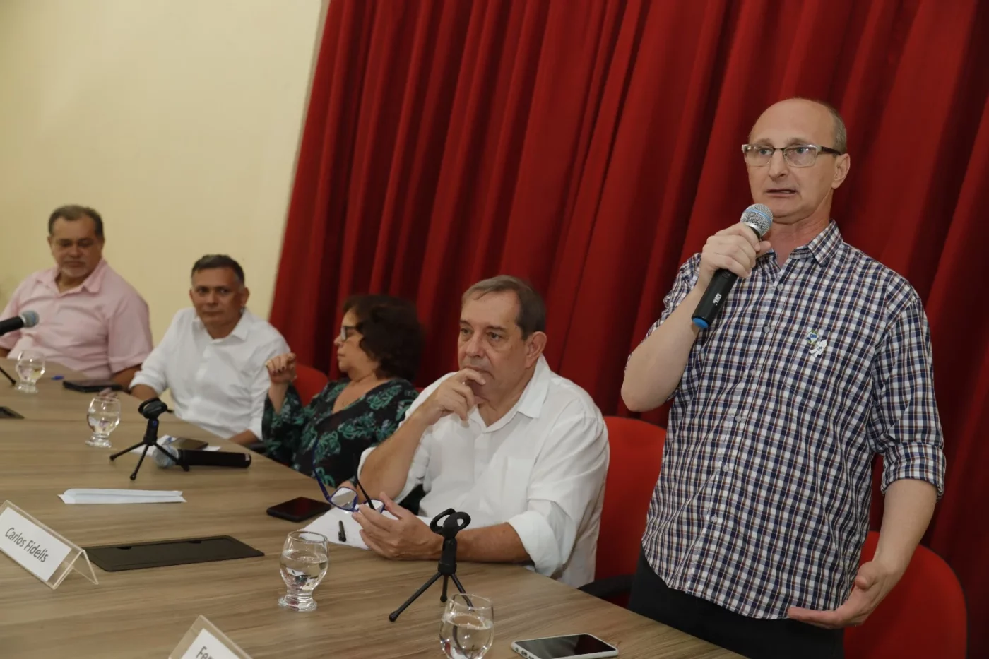 Começa VIII Simpósio do Cebes: Fortalecimento do SUS e da democracia é ...